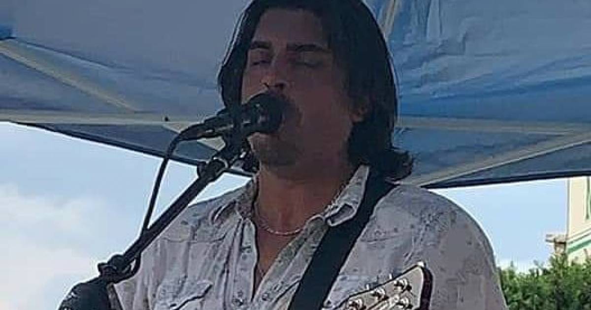 Mychal Kelly | Gig Heaven